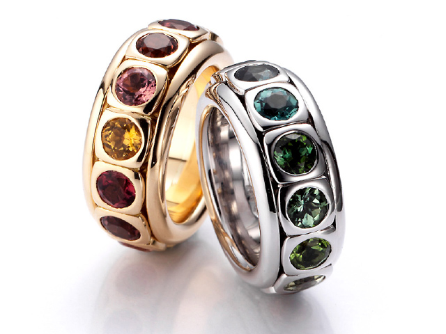 A. Odenwald Tango drehbarer Ring Gelbgold mit farbigen